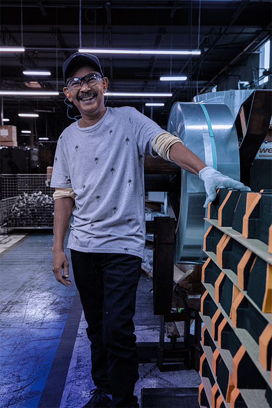 Haydon Corporation | H-Strut, Roof Block, Fittings and Baseboard